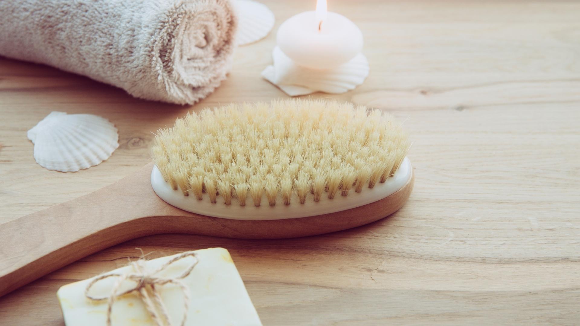 Dry Brushing as self-care – The Voda Experience